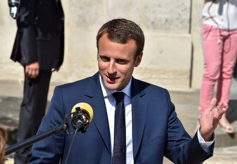 Emmanuel Macron : son style à la loupe