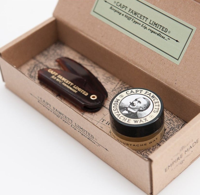 kit moustache: tout pour entretenir sa moustache