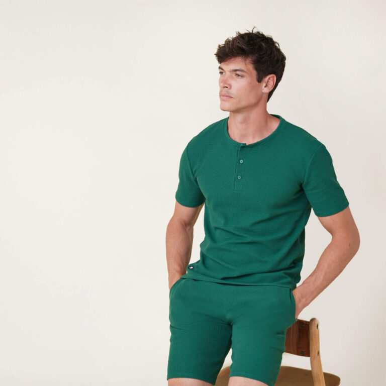Les 10 meilleures marques de pyjamas pour homme à découvrir ici